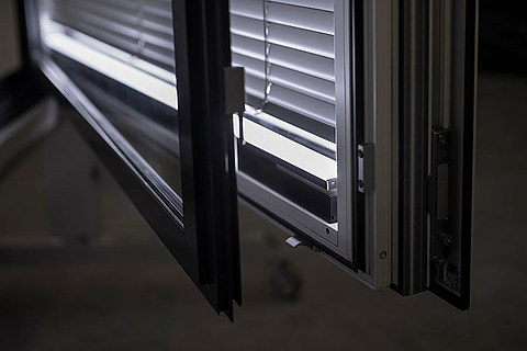 Effektbeleuchtung Luxsystem » LED-Fensterbeleuchtung
